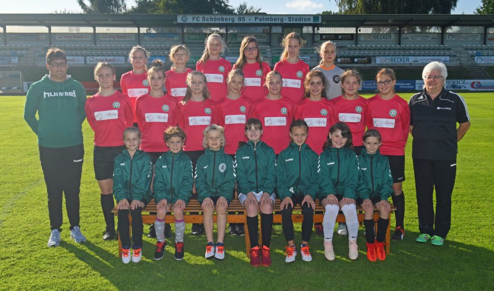Mädchen 2021/22 | FC Schönberg 95