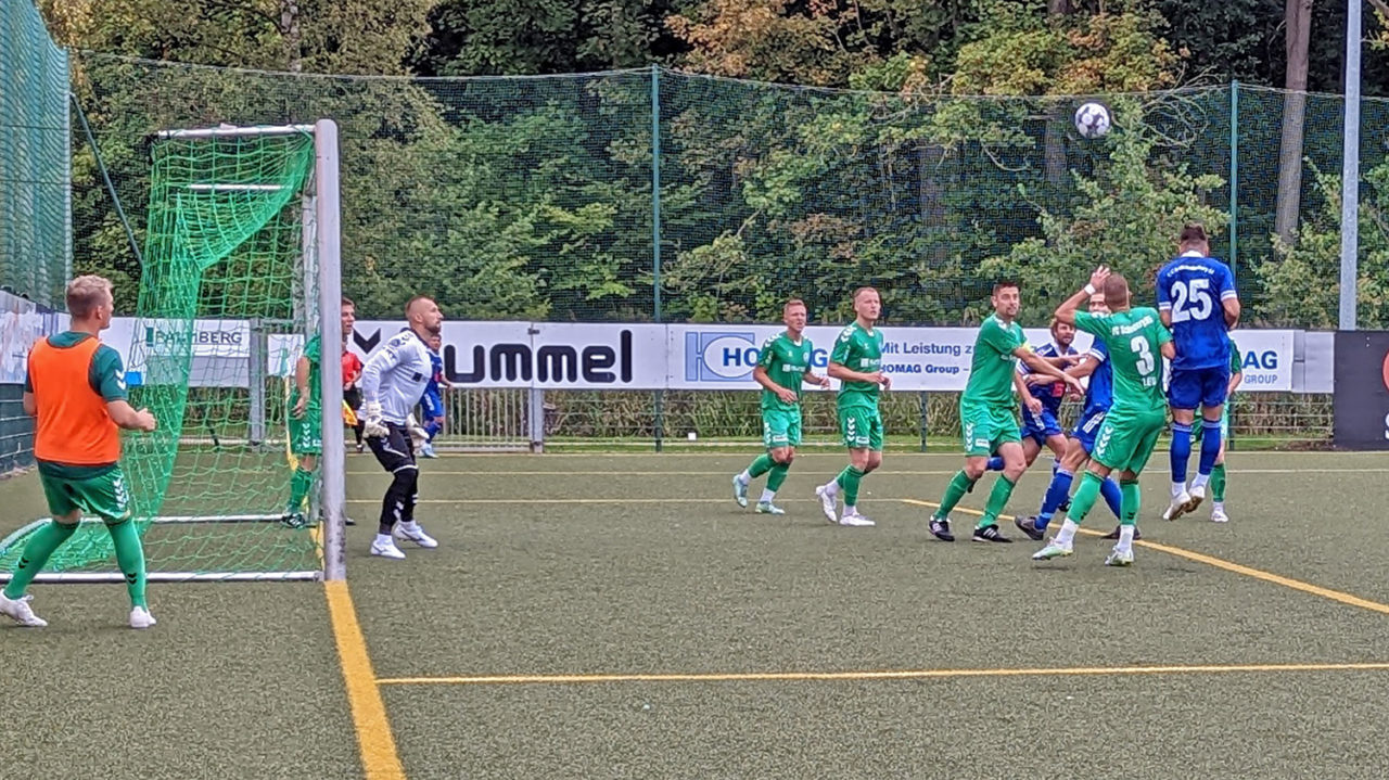 Neubrandenburg entführt die Punkte | FC Schönberg 95